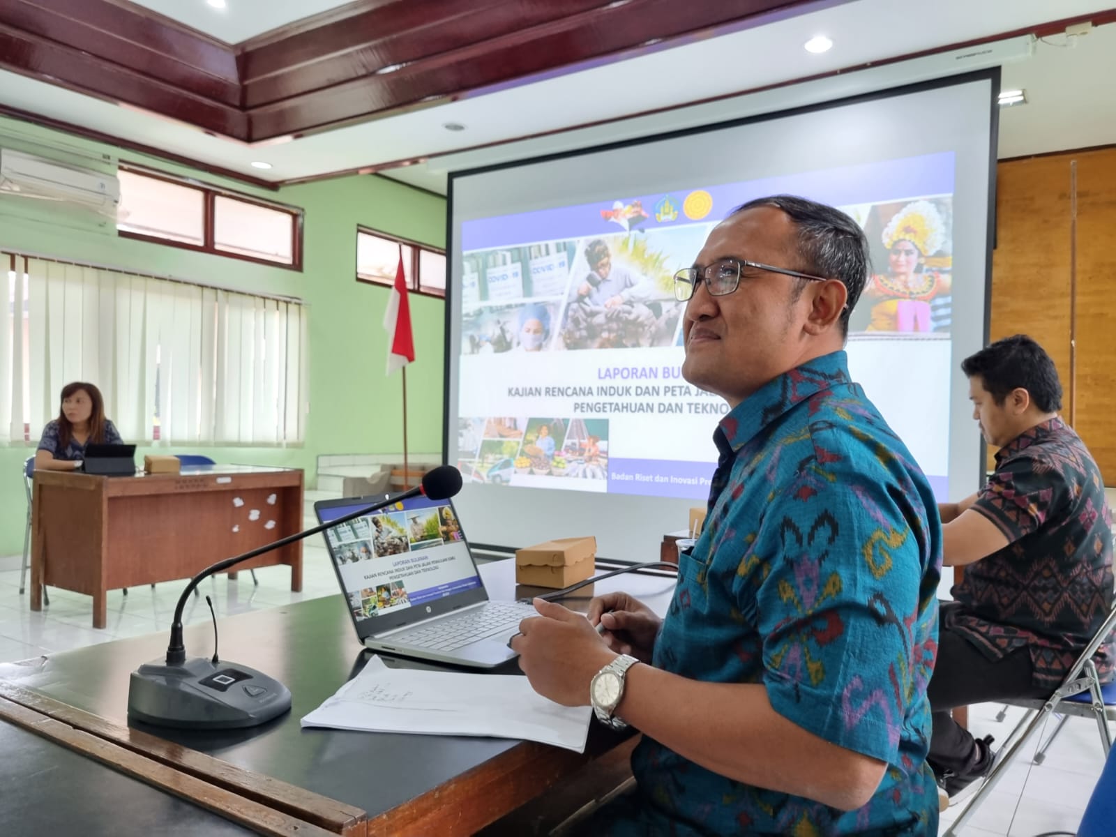 RAPAT LAPORAN BULANAN PENYUSUNAN RENCANA INDUK DAN PETA JALAN PEMAJUAN ...